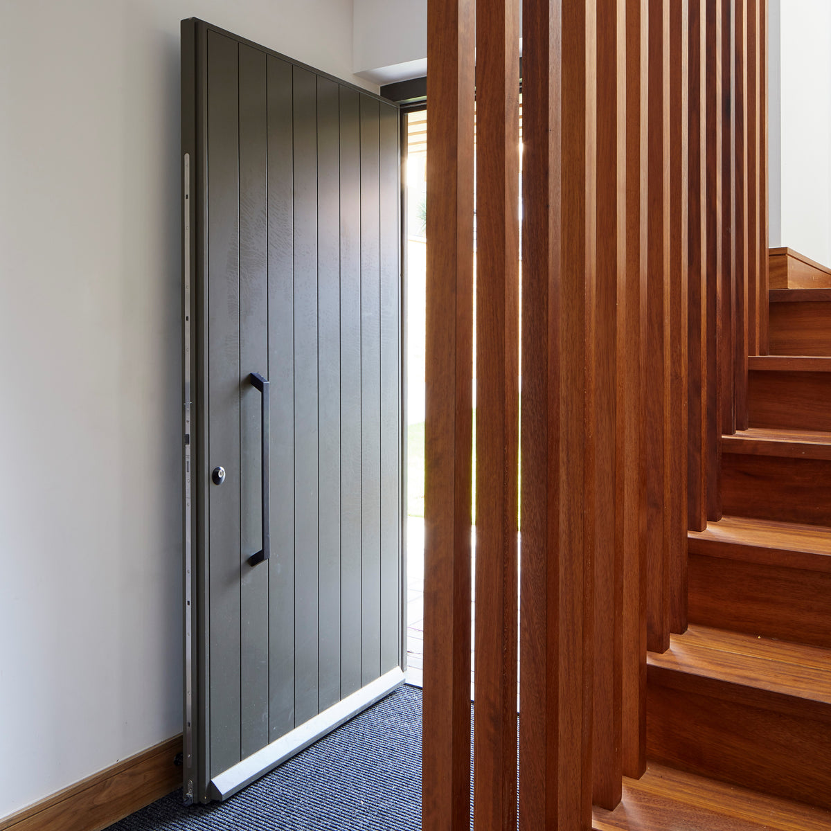 "Dormer NOIR" matt black door handle | Push Pull – Luxury door handles ...